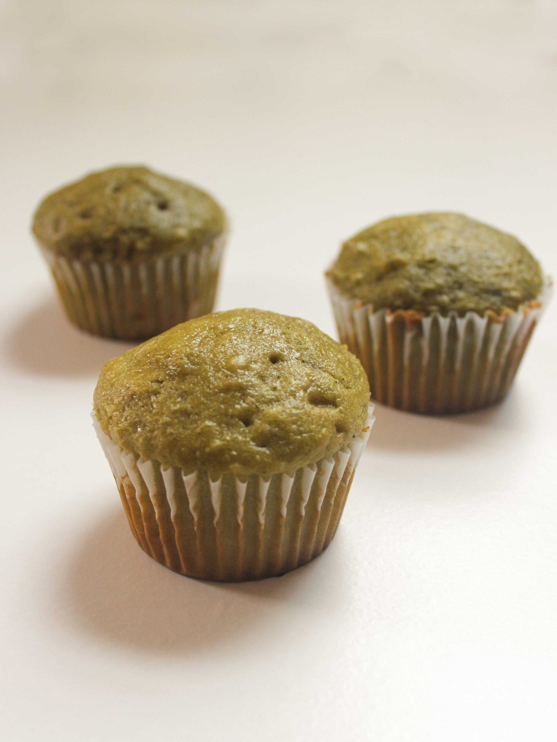 How to Make Easy Mossy Cupcakes | meganalms.com