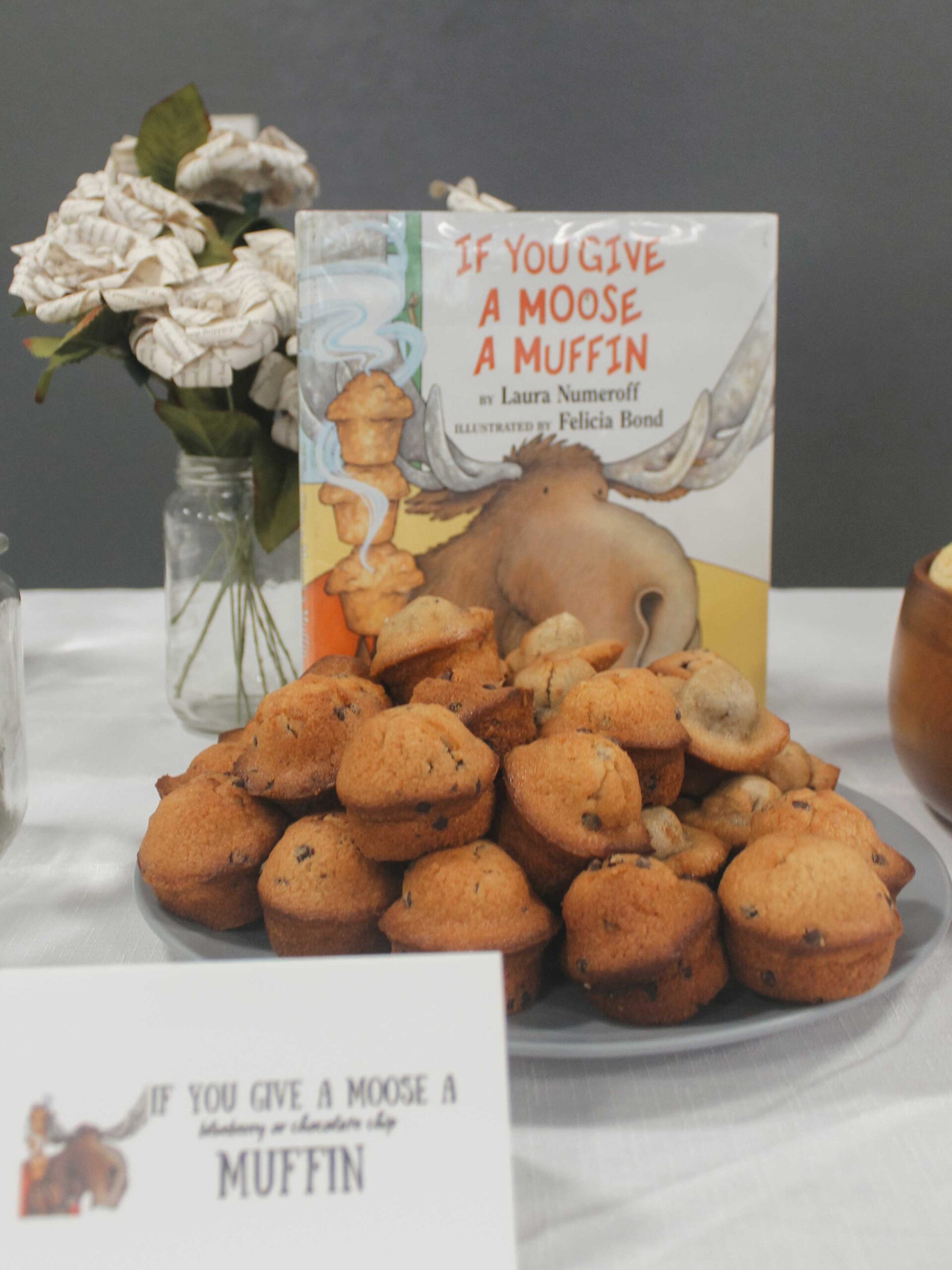 Throwing A Storybook-Themed Baby Shower | meganalms.com